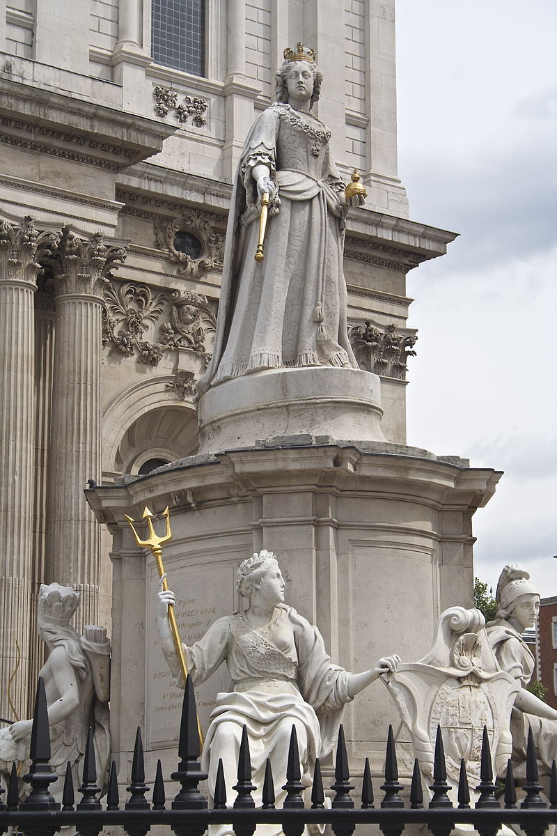 Queen Anne statues, London – History of Medicine Traveller